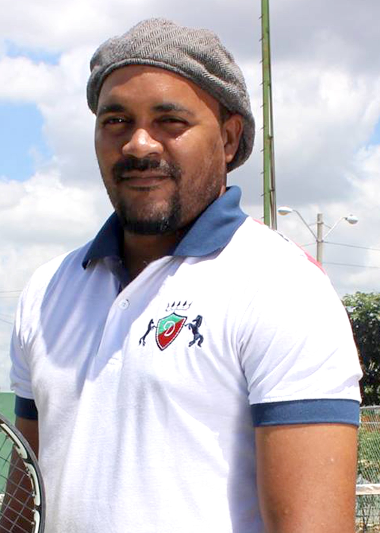 Ponen a circular en plataforma digital un libro con un estilo único en ...